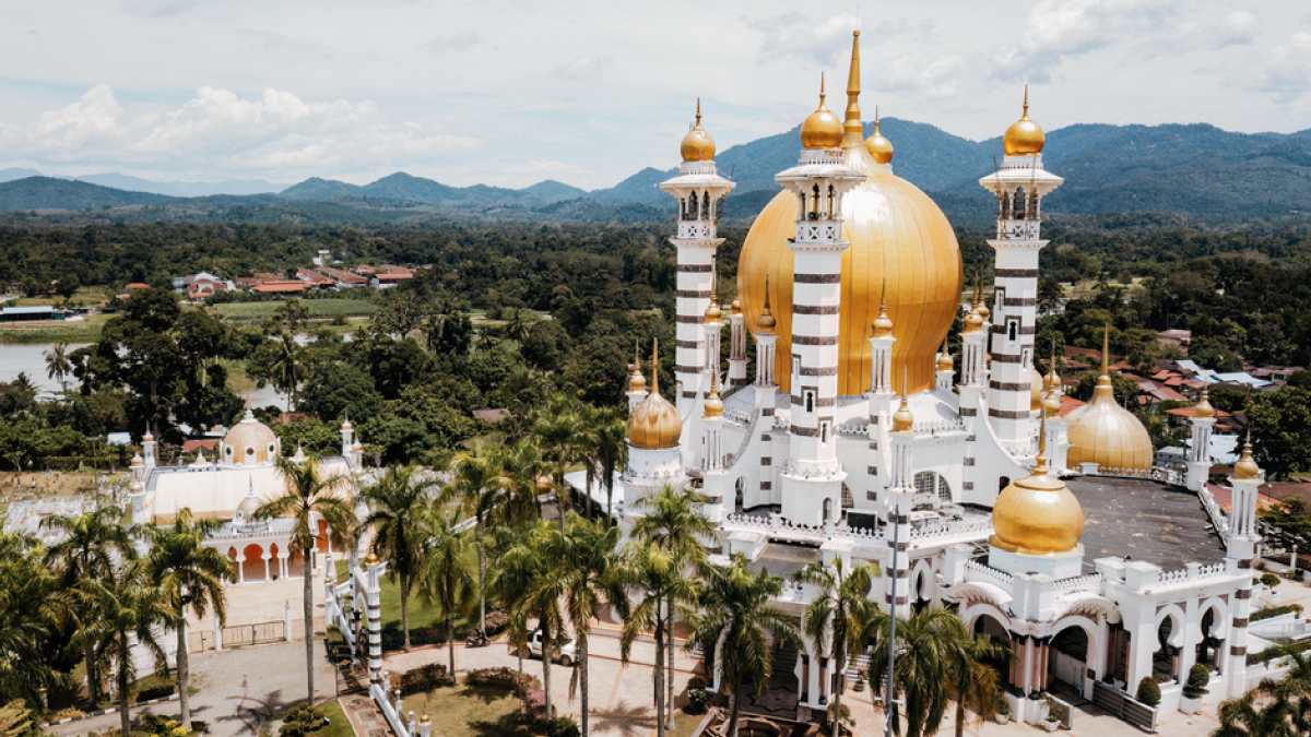 Birthday of the Sultan of Perak - Malaysia Public Holidays